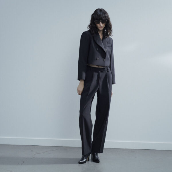 Nowa kolekcja marki Simple na sezon FW22/23 - Modivo runway