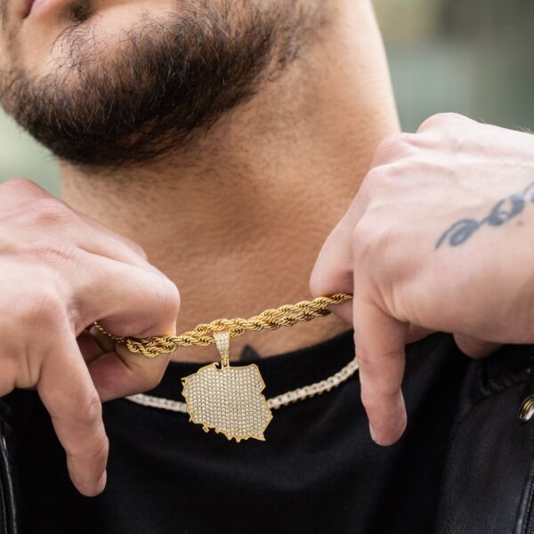 ICED STUFF – biżuteria hip-hop, przez którą przemawiają emocje - Modivo runway